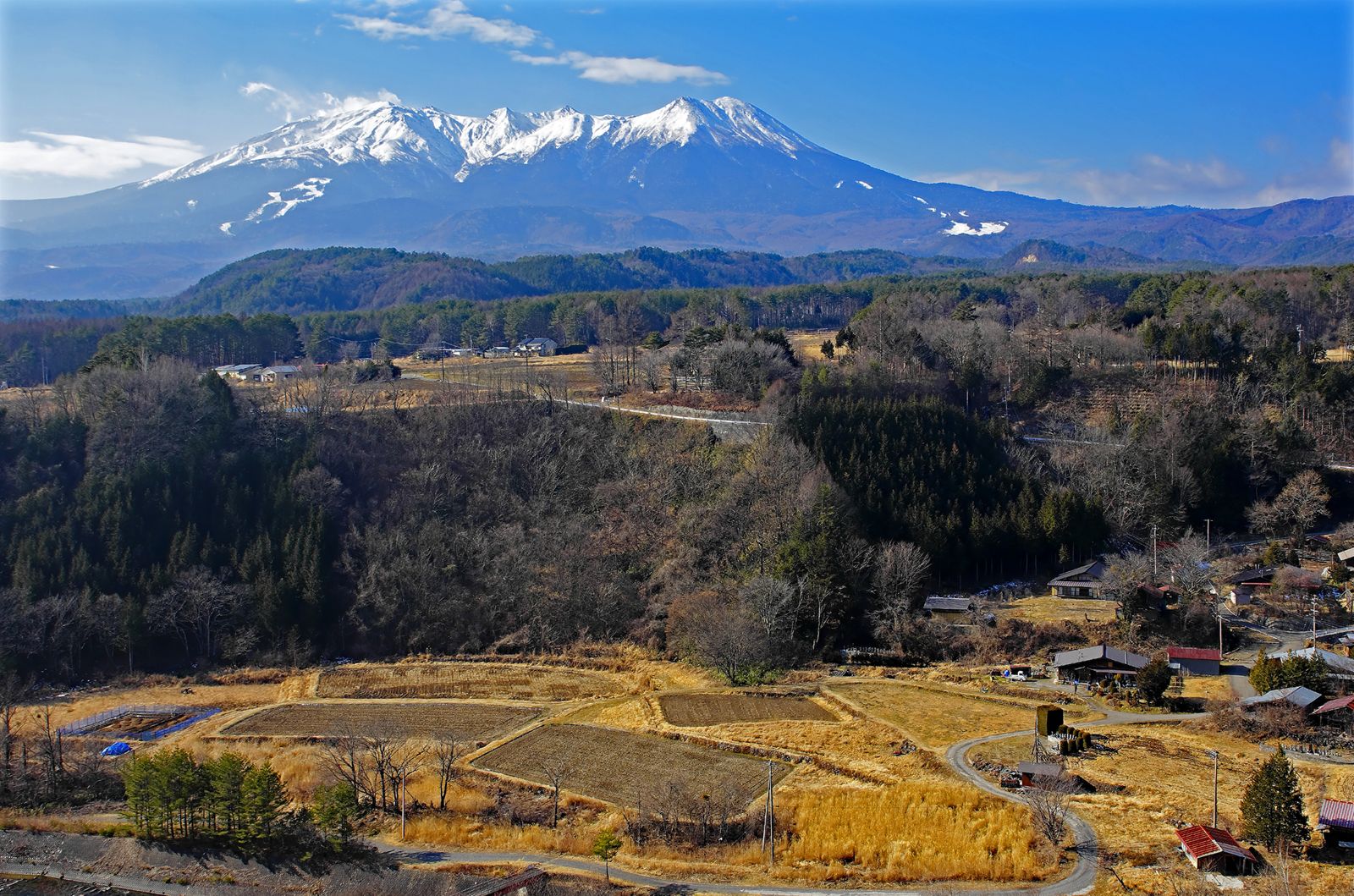 日本で “最も美しい村” へ行こう。素晴らしい景色と出会える14の村 | RETRIP[リトリップ]