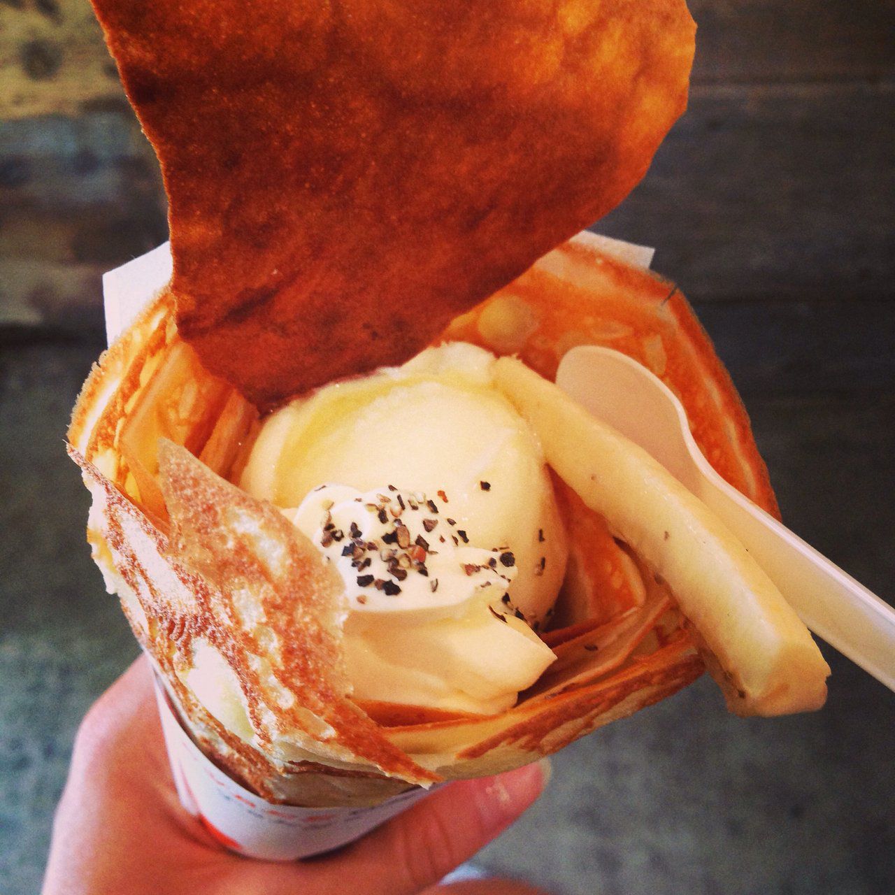HONEY BEE CREPE | RETRIP[リトリップ]