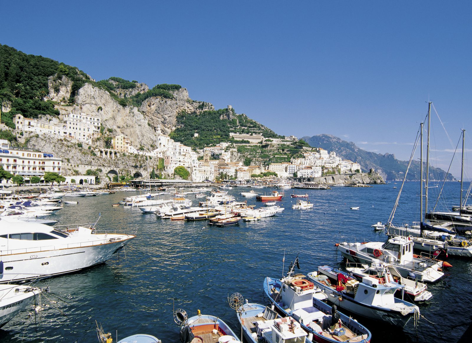 イタリアをとことん満喫！ローマから日帰りで行ける郊外都市7選 | RETRIP[リトリップ]