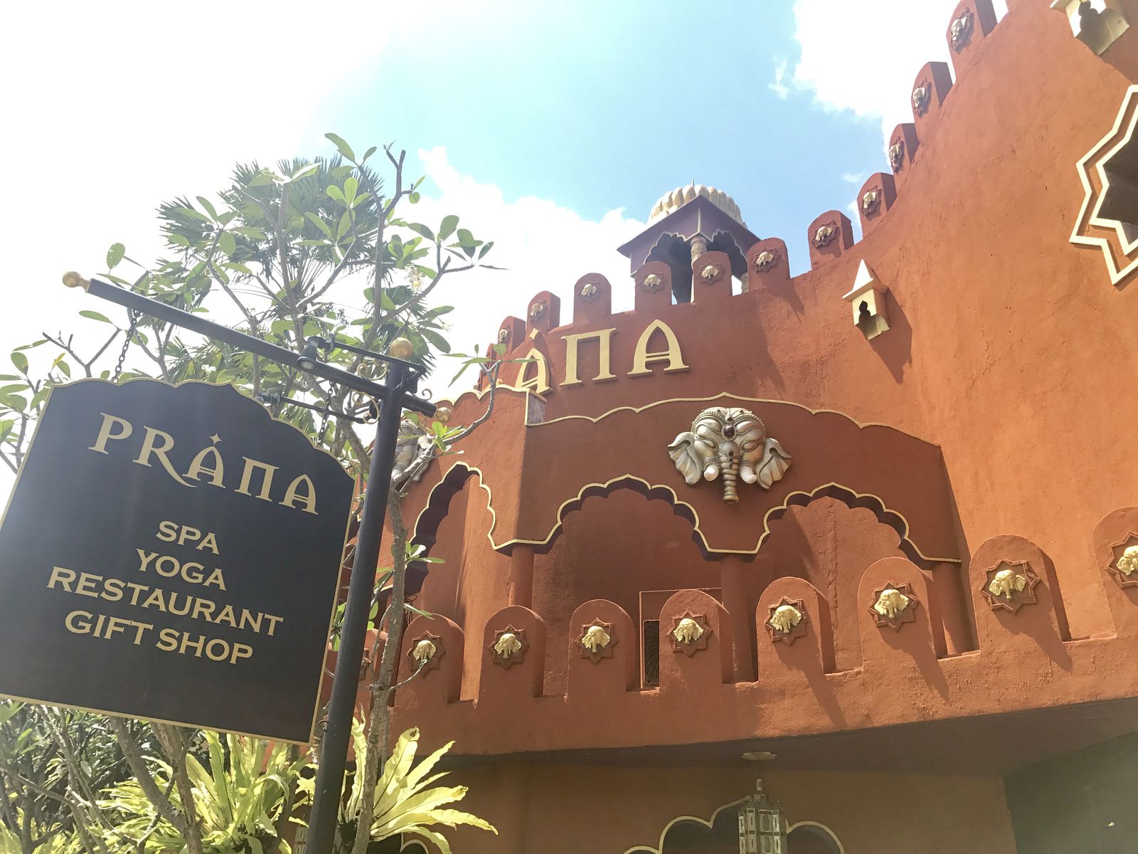 バリ島で心も体もリフレッシュ！本格ヨガが体験できるPRANA Spaをご紹介 | RETRIP[リトリップ]