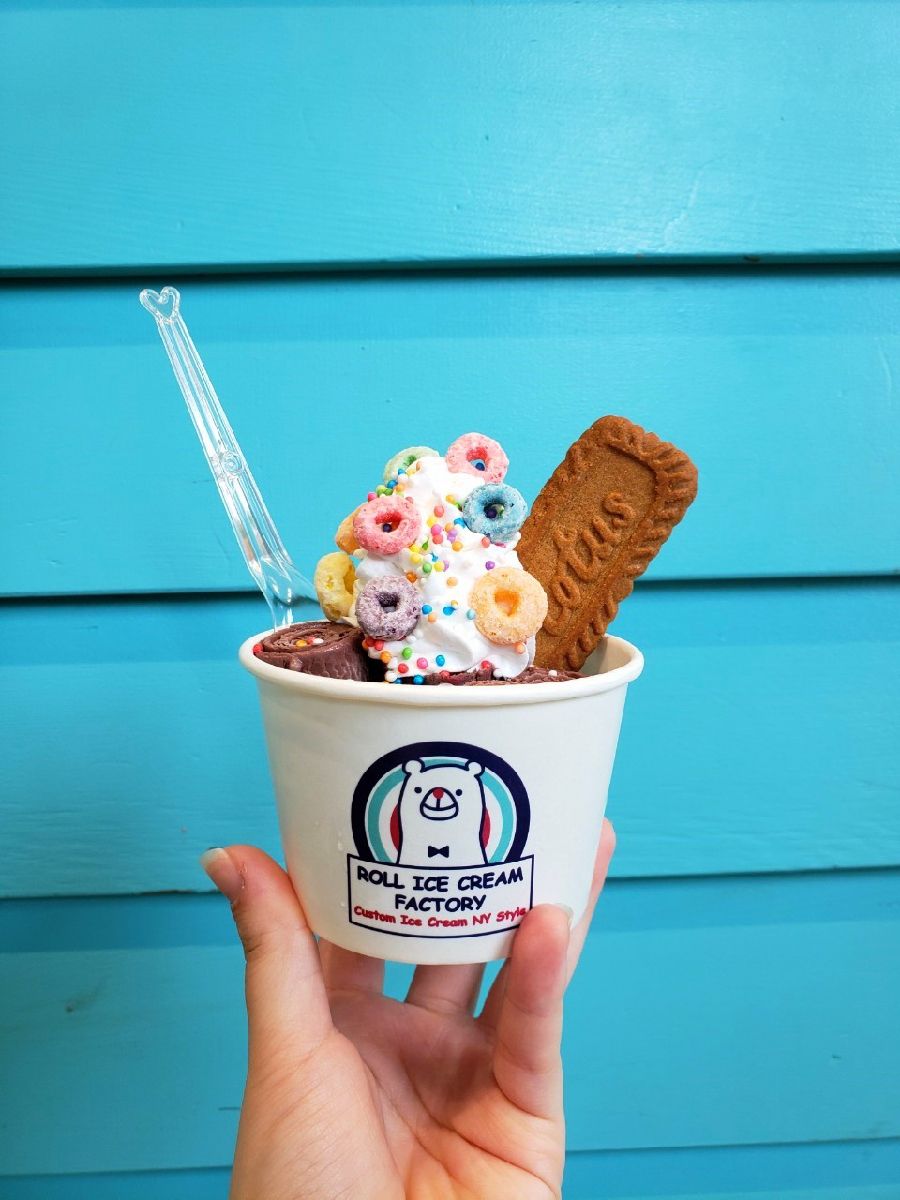 ROLL ICE CREAM FACTORY 原宿・表参道本店 | RETRIP[リトリップ]