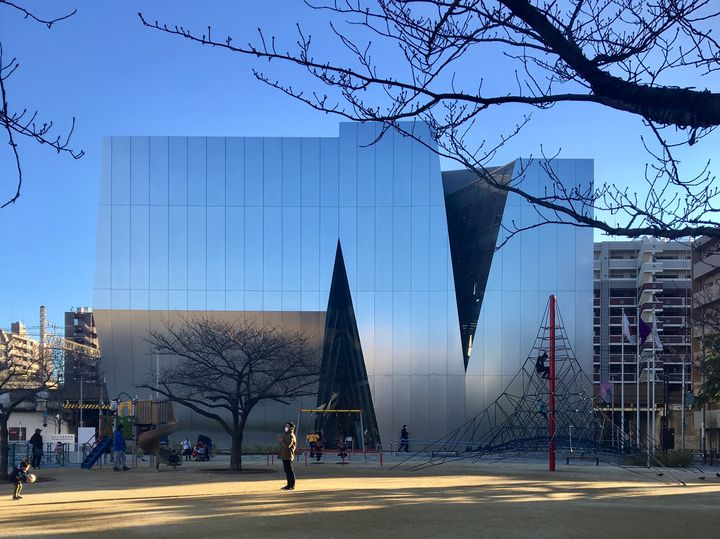 いつもの街ブラが2倍楽しくなる。東京都内の美しすぎる建築LIST | RETRIP[リトリップ]