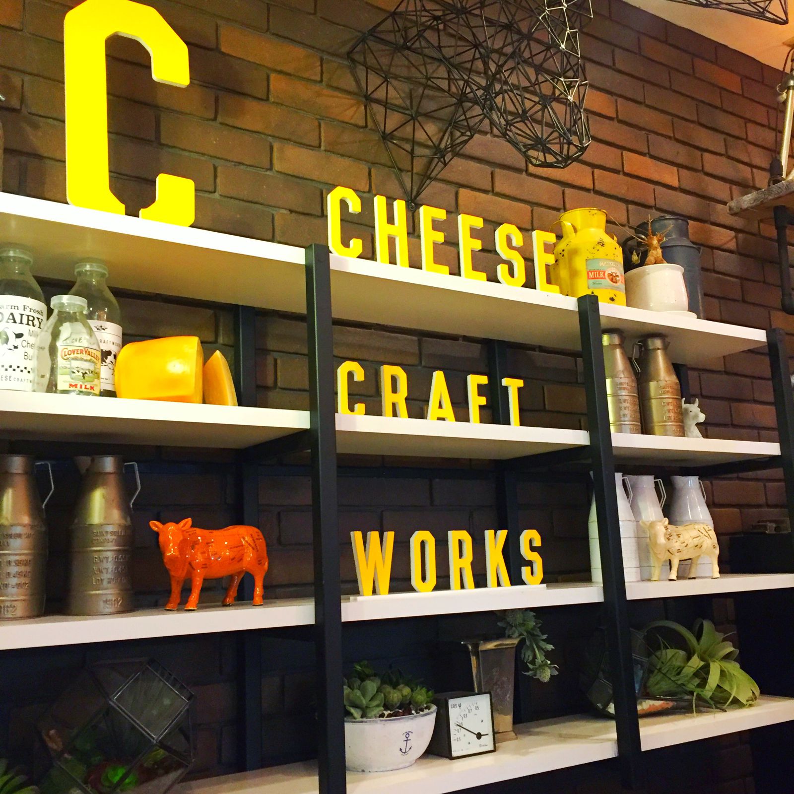CHEESE CRAFT WORKS 茶屋町 | RETRIP[リトリップ]