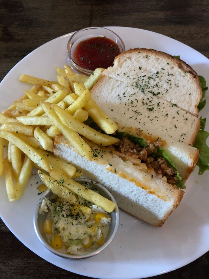 ホッと落ち着く“燻製サンド”。「STAN sandwich store」をご紹介 | くふうトリップ（旧RETRIP）